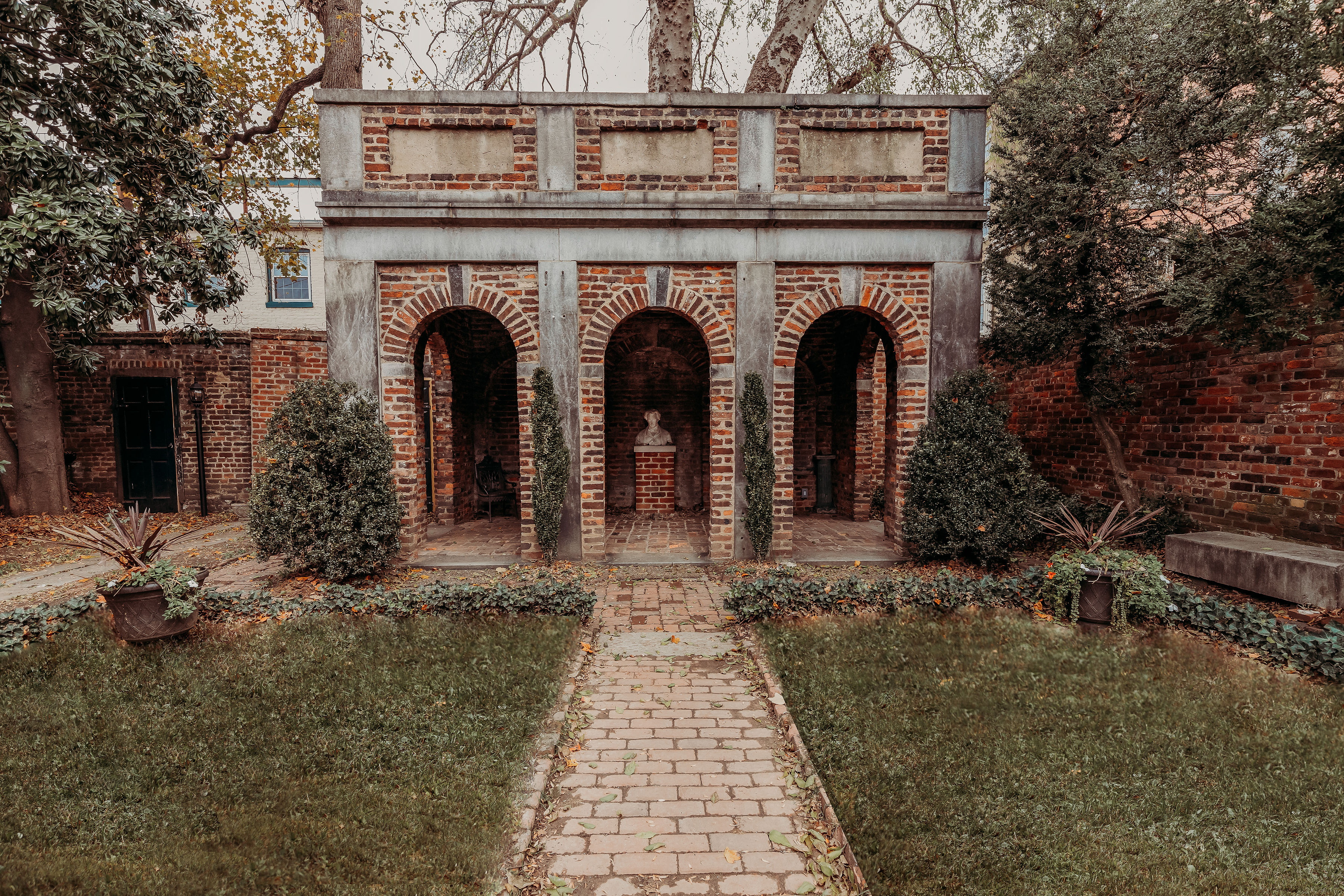 Donate: Edgar Allan Poe Museum